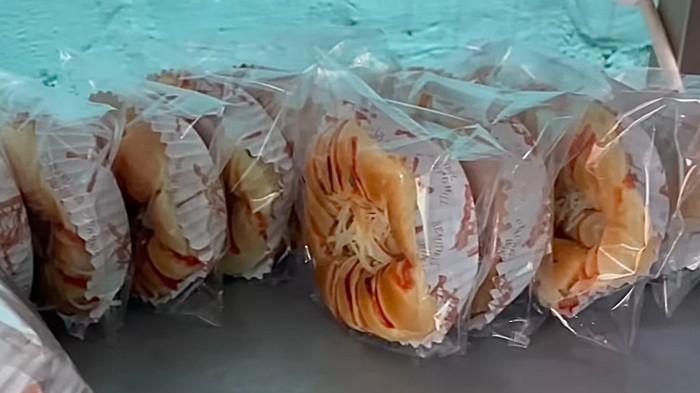 Cicip Roti Kariput di Bondongan Bogor, Harga Murah Rasa Mewah, Varian ...