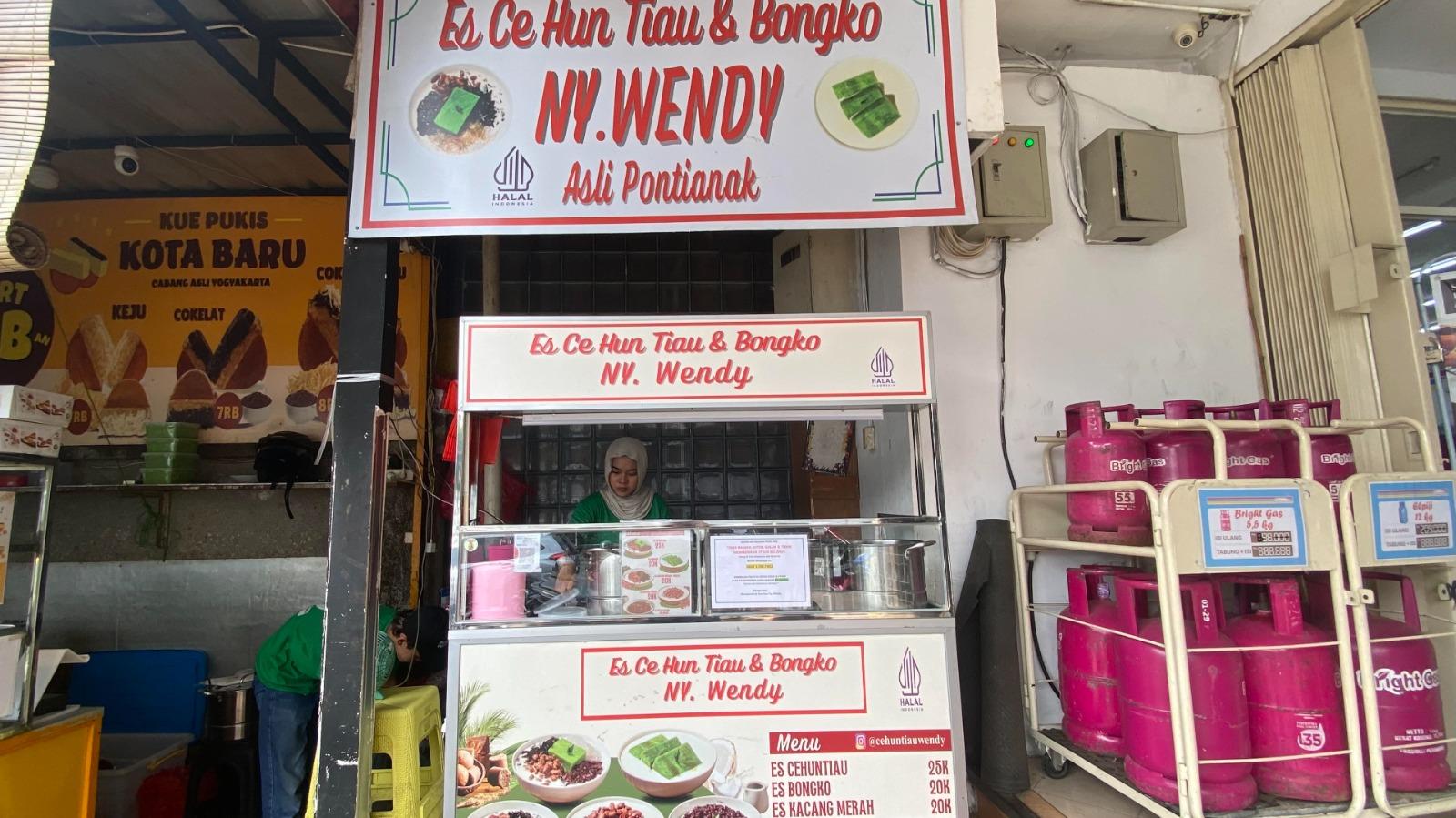 Icip Es Ce Hun Tiau & Bongko Ny.Wendy, Kuliner Pontianak di Bogor yang ...