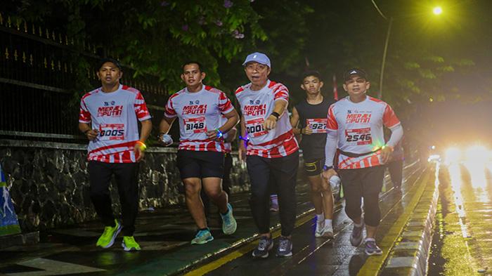 Penutup Semarak FMP, Merah Putih Night Run 2025 Jadi Pembuktian Dedie ...