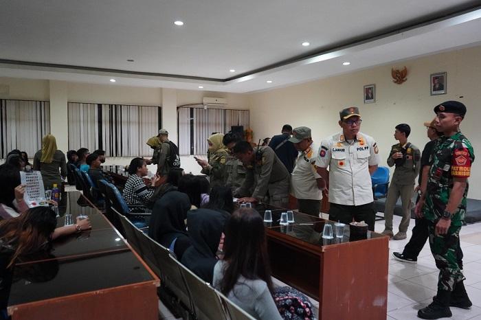 Kisah Pilu Usai Diamankannya 18 PSK di Sukaraja Bogor, 1 Wanita Open Bo ...
