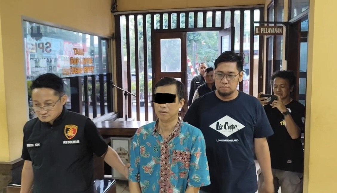 Serahkan Diri ke Polisi, Ini Tampang Suami yang Tega Habisi Nyawa Istrinya di Kebon Jeruk ...