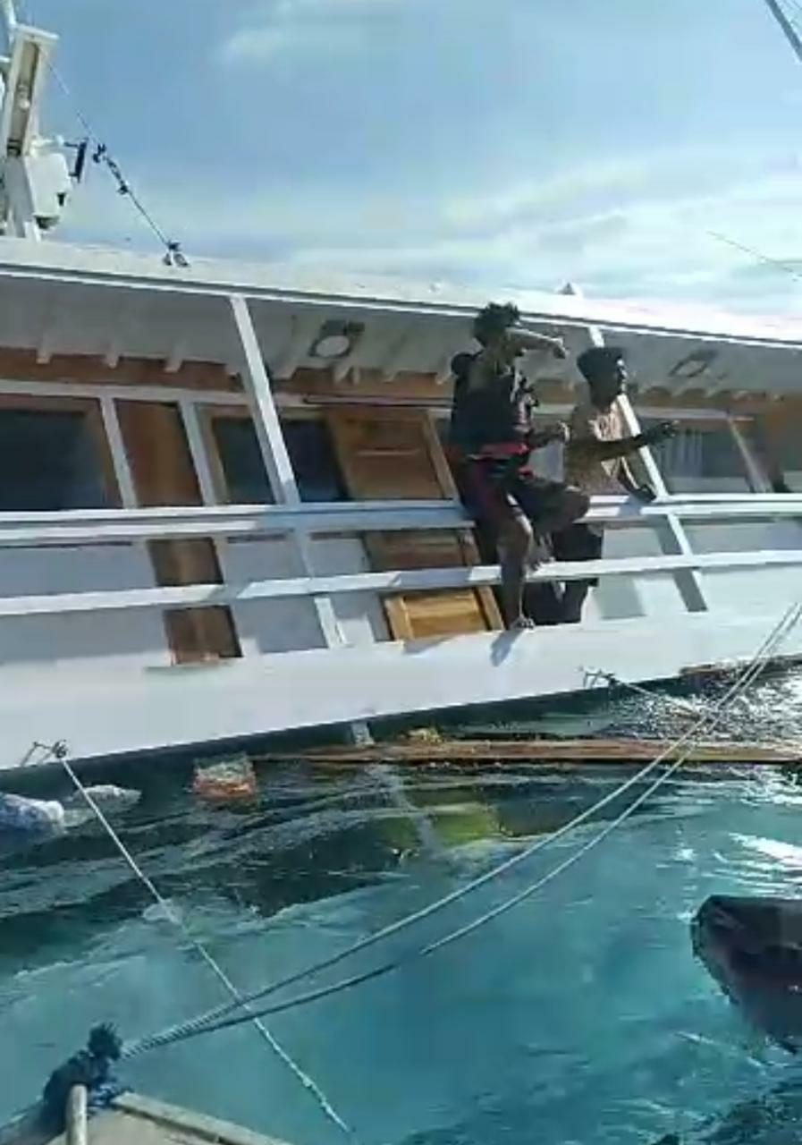 Buntut Tenggelamnya Kapal Wisata, Operator Kapal Diwajibkan Punya Kantor di Labuan Bajo ...