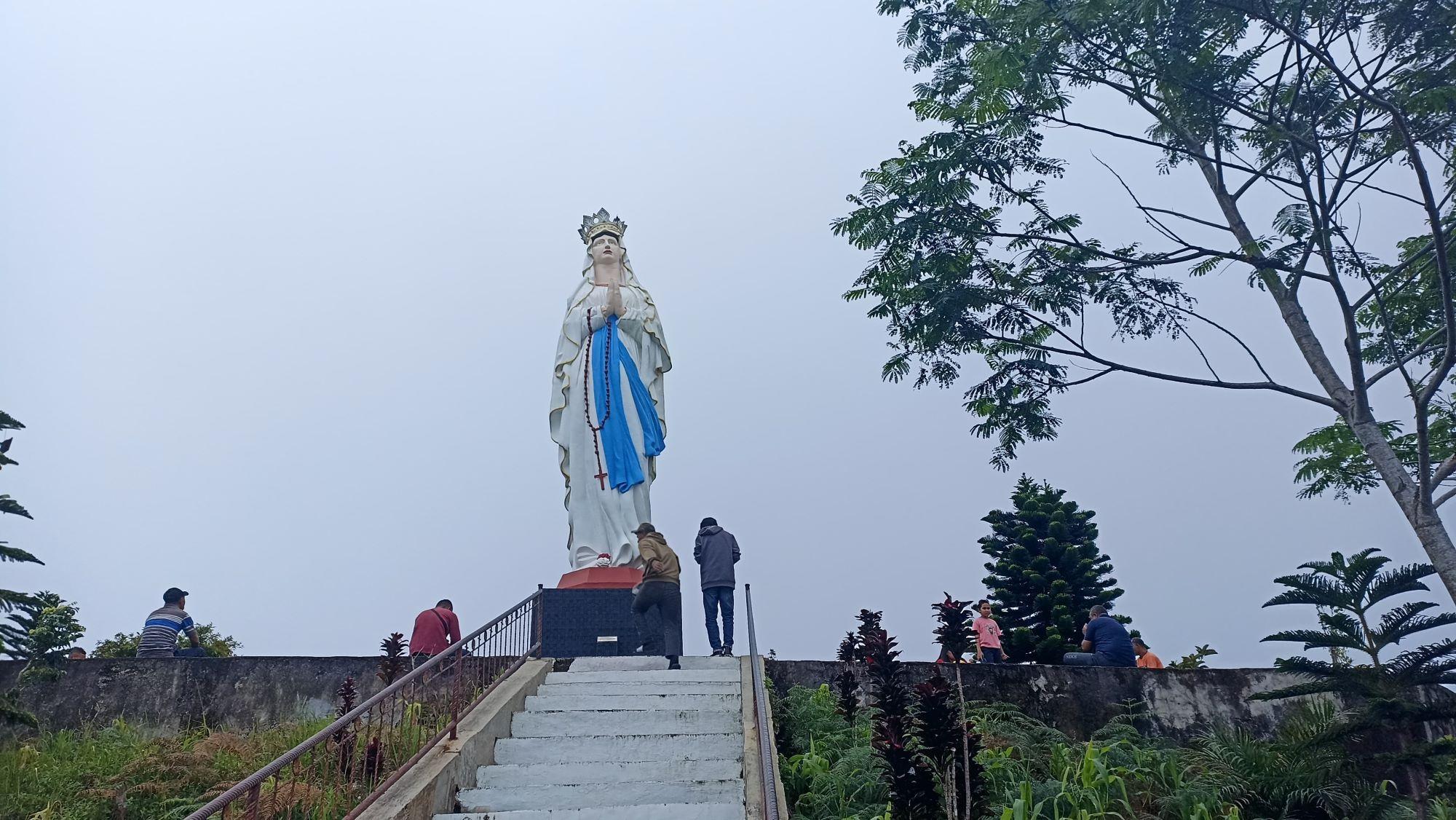 Peringatan Santo dan Santa Pelindung Jumat 15 Agustus 2025 ...