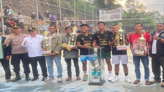 Pasukan Arbi Lavani Juarai Turnamen Voli Semi Open Musara Cup Ke-31 ...