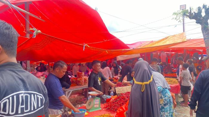 Harga Sembako di Pasar Sabtu Kota Gorontalo 11 Oktober 2025, dari Cabai ...