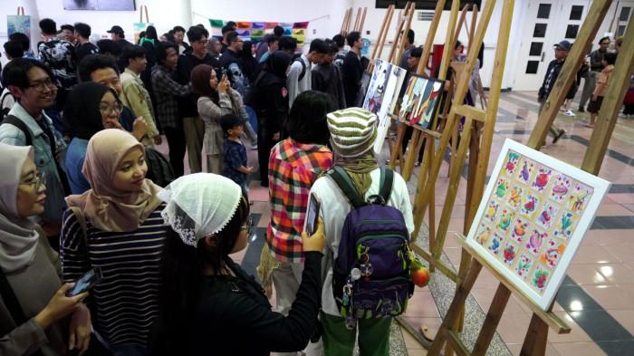 Pasar Seni ITB 2025 Hari Pertama - Tribunjabar.id