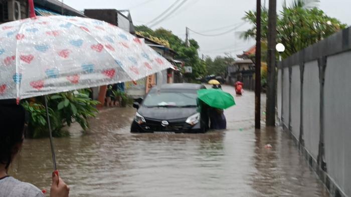 Banjir Bandang Landa Bali: Jembrana Paling Parah dengan Dua Korban Meninggal, Meluas ke Denpasar ...