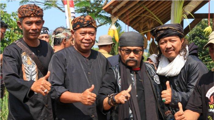 H. Eman Suherman Dinilai Pemimpin Paling Peduli Pelestarian Budaya dan Tradisi Sunda ...