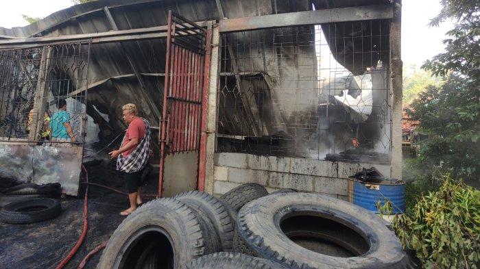 Kronologi Detik-detik Gudang Ban Bekas di Plumbon Cirebon Habis ...