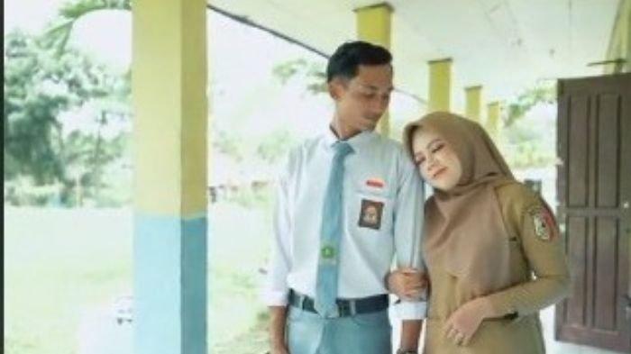 Viral Seorang Murid Pria Nekat Lamar Guru Cantik Lewat Surat Cinta,Warganet:Muridku Ternyata ...
