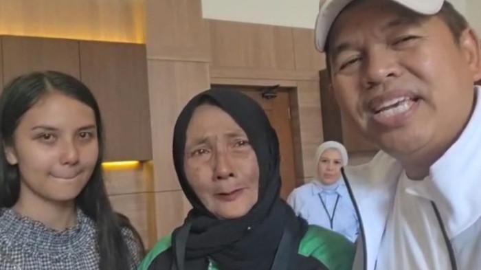 Kisah Nunung Ngojek Demi Biayai Anak Sekolah di SMAN 3 Bandung & Kuliah di UGM, Dibantu Dedi ...