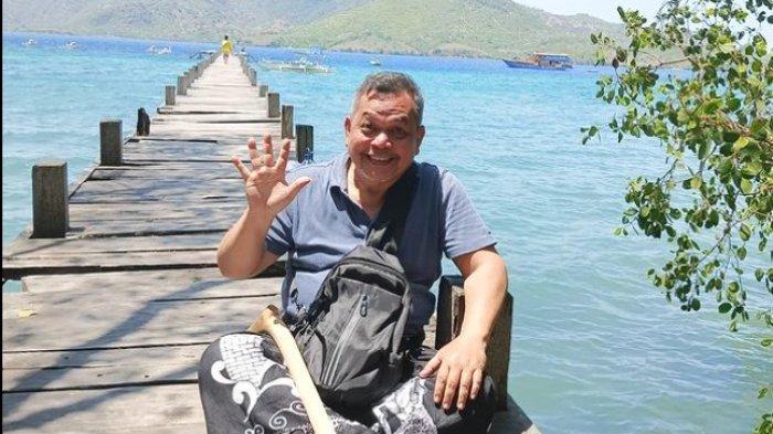 Kisah Unang Bagito, Pelawak Senior yang Banting Setir Jadi Perajin ...