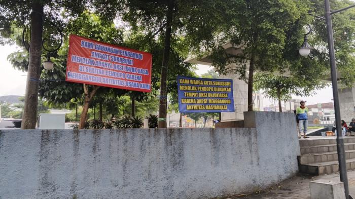 Spanduk Penolakan Usaha Adu Domba? Sopir Angkot dan Warga Bantah Tolak ...