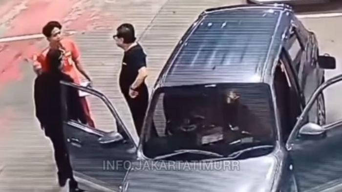 Viral Video Pria Todongkan Pistol ke Petugas SPBU di Jaktim, Perkara Tak Bisa Isi BBM Pertalite ...