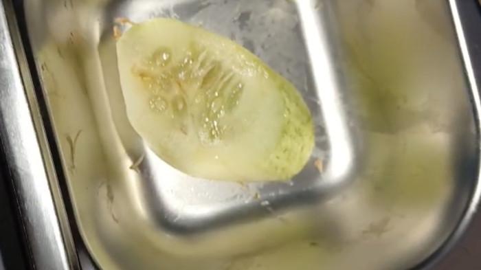 Geger! Video Temuan Belatung di Menu MBG SDN Nangerang Sukabumi Viral ...