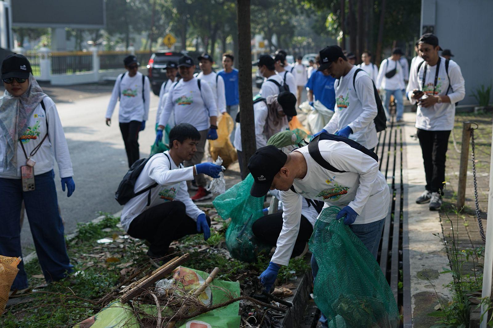 PLN UIP JBT Peringati Hari Lingkungan Hidup Sedunia, Jadi Pahlawan Zero Waste di Bandung ...