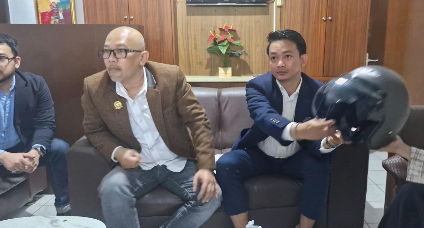 KDRT Ustaz Terkenal di Bandung: Ustaz EE Diduga Pukul hingga Ludahi ...