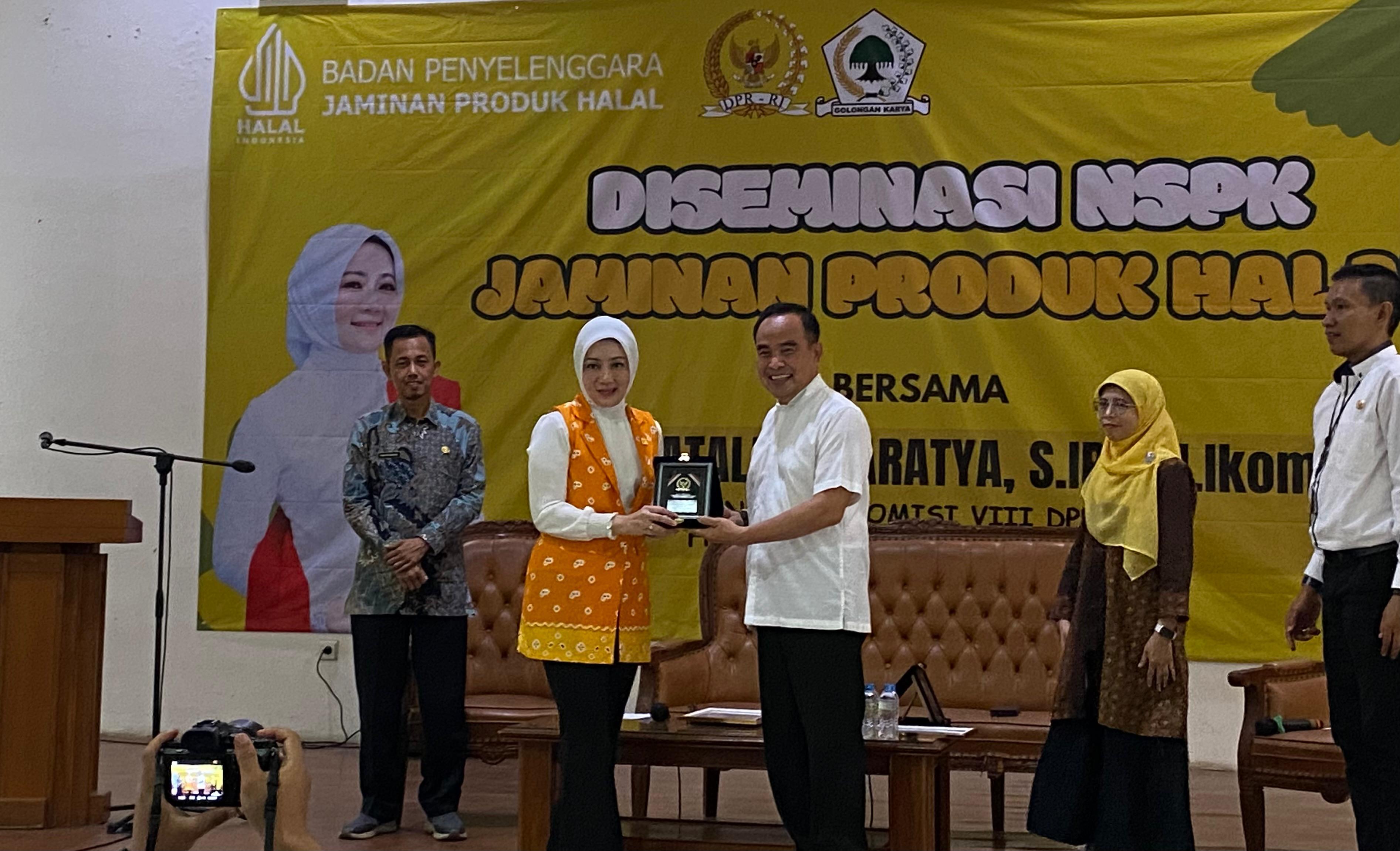 220 Ribu UMKM di Jabar Dapat Jatah Sertifikasi Halal Gratis dari ...