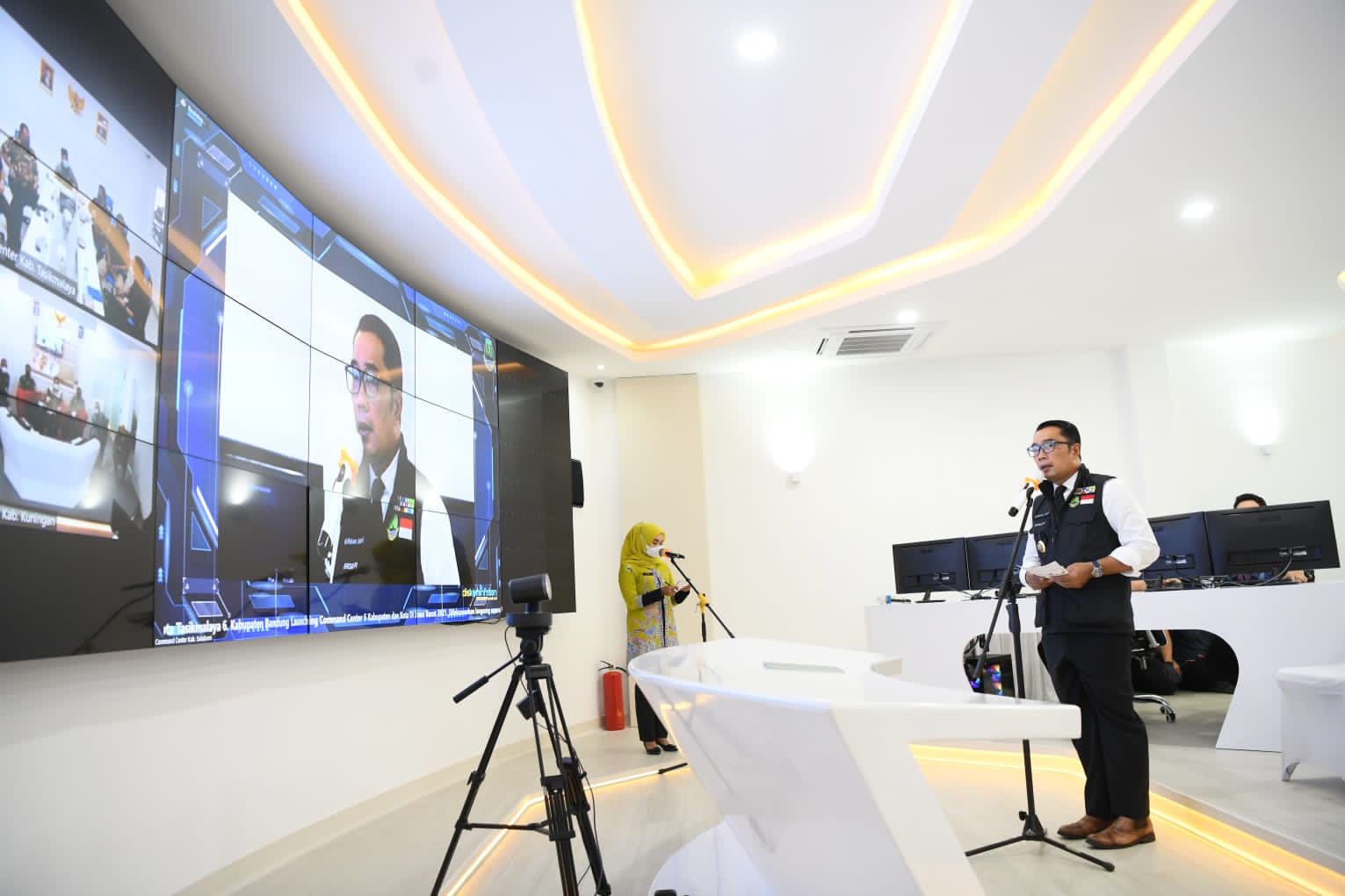 Pemda Provinsi Jabar Luncurkan Enam Command Center Baru - Tribunjabar.id