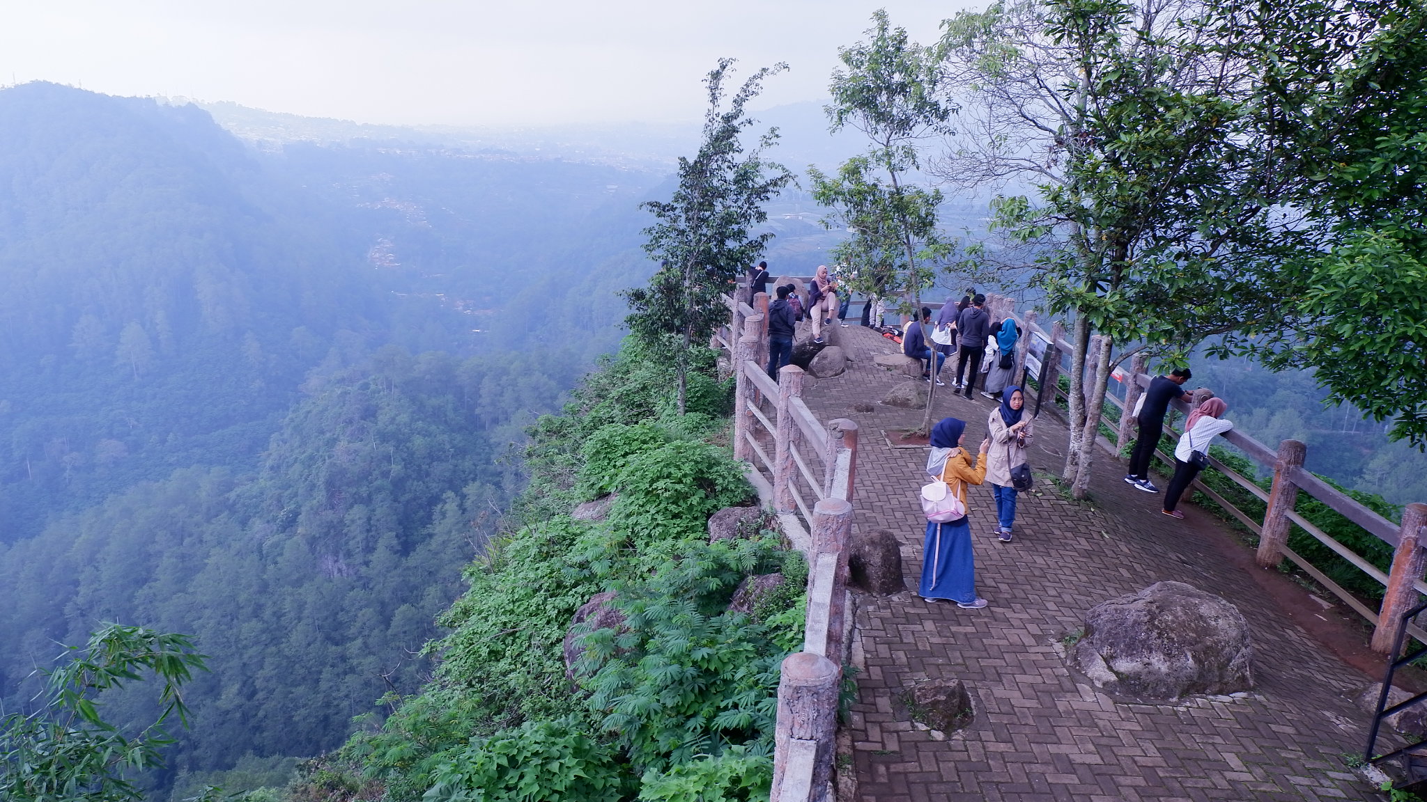Bukti Sesar Lembang Masih Aktif dan Potensi Bahaya Gempa 6 Skala ...