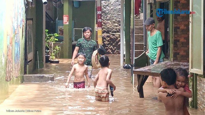 Update Banjir Jakarta: 29 RT di Jaksel dan Jaktim Masih Dikepung Banjir hingga Malam Hari ...