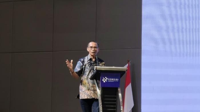Terima Anugerah PWI Awards, Sosok CEO Tribun Network Dahlan Dahi yang ...