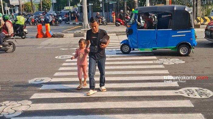Usai Viral 'Pac Man' di Tebet, Kini Muncul Lagi Zebra Cross Buatan ...