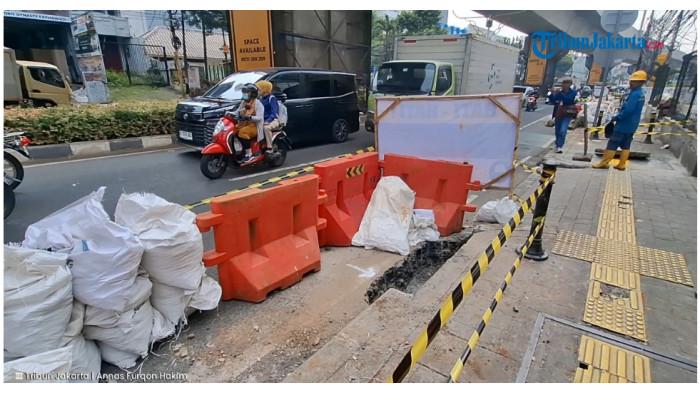 Ledakan Proyek Galian Pipa Air Bersih di Cilandak, 2 Pekerja Terluka ...