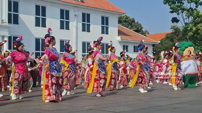 BERITA FOTO: Meriahnya Parade Kebudayaan dan Tarian Betawi di Kota Tua ...