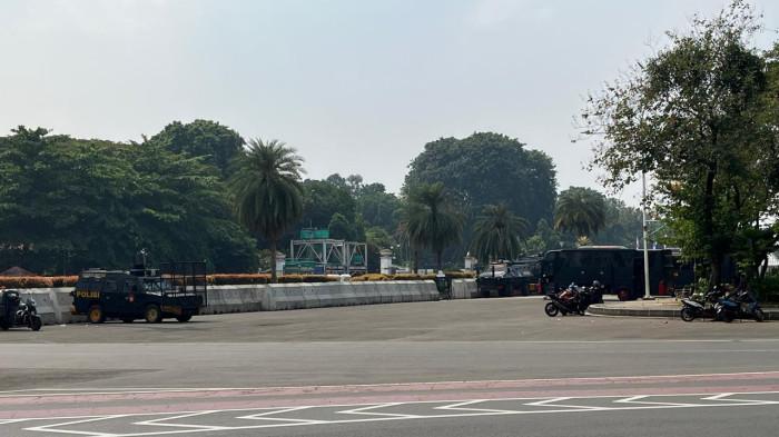 BERITA FOTO Jelang Demo Besar di Jakarta, Kawasan Patung Kuda Masih ...