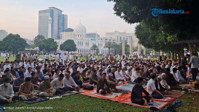 Ribuan Jemaah Salat Idul Adha Penuhi Masjid Al-Azhar Jaksel, JK Tempati ...