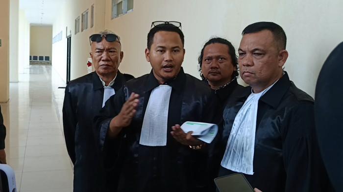 Walk Out dari Sidang Vonis, Tim Kuasa Hukum Razman Nasution: Ini ...