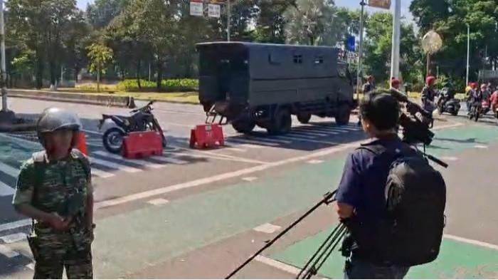 Mako Brimob Polda Metro Jaya Dijaga Ketat, Akses ke Tugu Tani Hingga ...