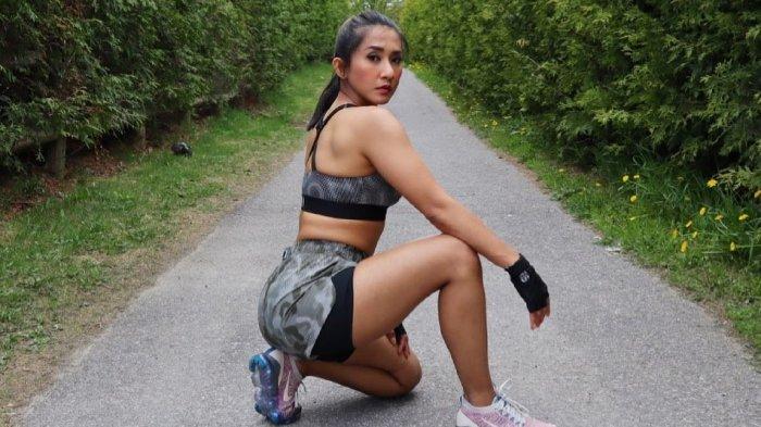 Ingatkan Pentingnya Membatasi Konsumsi Gula Harian, Ini Tips Hidup Sehat dari Cut Memey ...