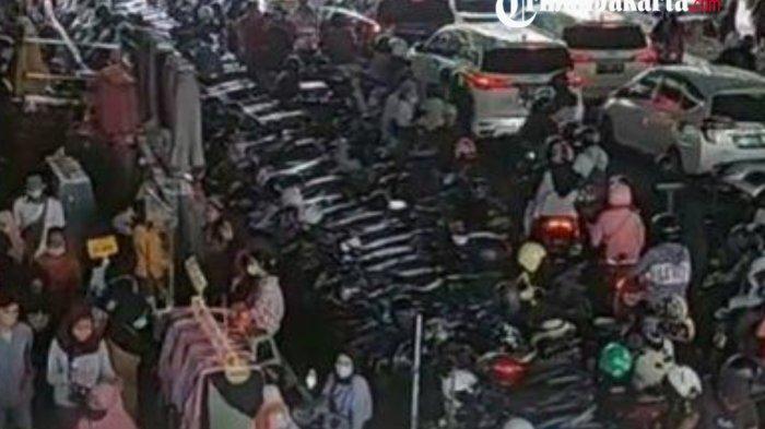 4 Aksi Premanisme di Tanah Abang Jakarta: 'Bang Jago' Pecahin Kaca ...