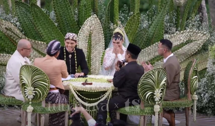 Ekspresi Sumringah Luna Maya Saat Maxime Bouttier Ucap Ijab Kabul, Resmi Nikah di Usia 41 Tahun ...