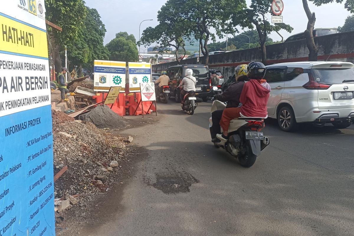 Lawan Macet Horor di Jalan TB Simatupang, Jalur Tol Fatmawati Gratis Mulai Sore Ini ...