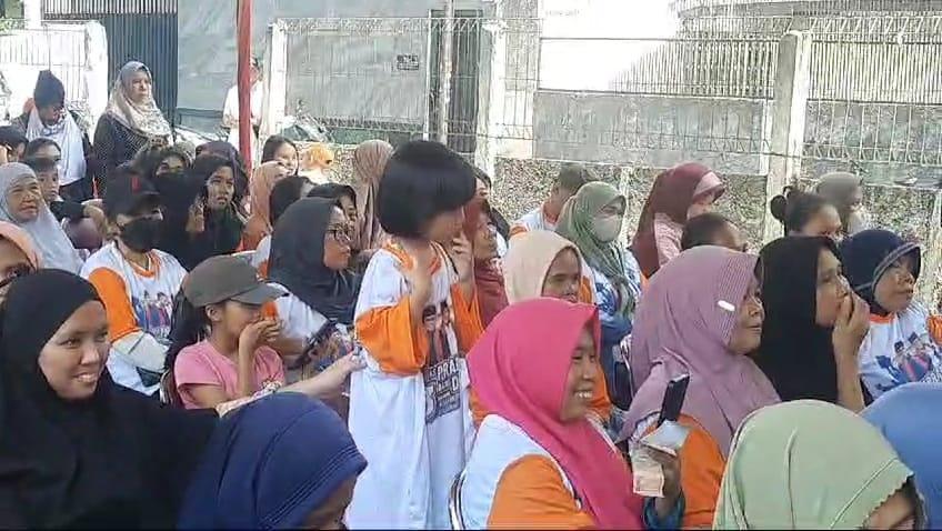 Banyak Bocah Pakai Atribut Pram-Rano Ikut Kampanye: Catatan Bawaslu dan ...