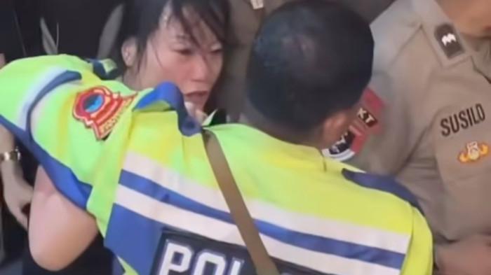 Kronologi Kecelakaan WNA Ngamuk Tabrak Mahasiswi Hingga Tewas di Semarang - Tribunjateng.com