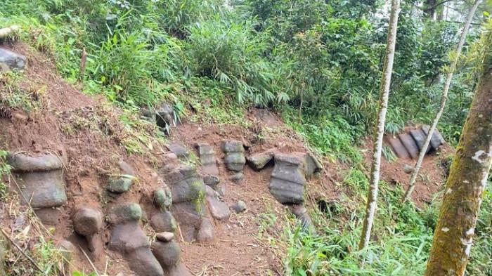 Misteri Batuan Igir Karem Purbalingga, Jejak Alam atau Peradaban Kuno ...