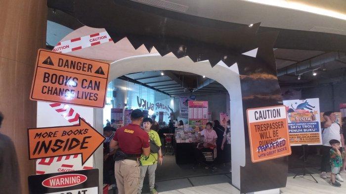 Alasan Tia Belanja Hingga 400 Judul Buku di Bazar Buku BBW ...