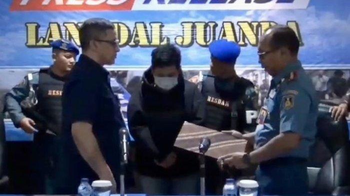 Bercanda Bawa Bom, Penumpang Pesawat Pelita Air Terancam Hukuman 1 ...