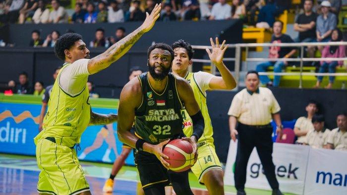 Tim Kebanggaan UKSW, Satya Wacana Salatiga Basketball Menang di Kandang ...