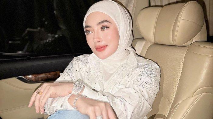 Skincare MC Masuk Daftar 34 Kosmetik Berbahaya BPOM, Shella Saukia Hentikan Produksi ...