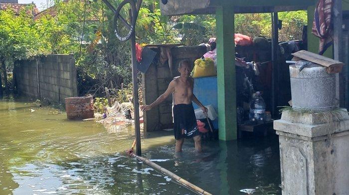 9 Hari Banjir di Karanganyar Demak, 5.400-an Korban Mengungsi ke Kudus - Tribunjateng.com