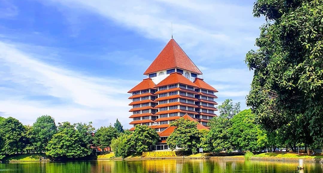 10 Kampus Terbaik di Indonesia Versi QS World University Rankings 2025 - Tribunjateng.com