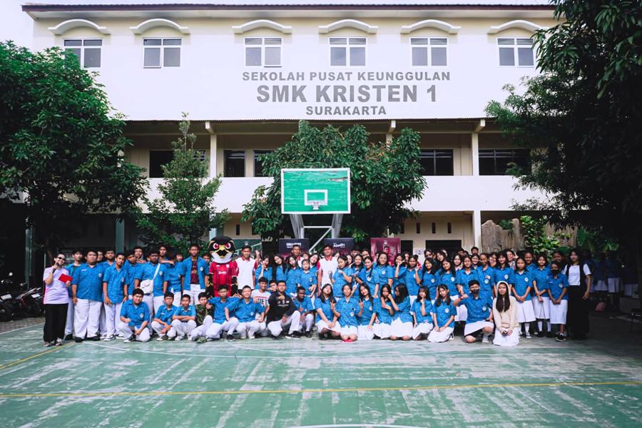 Persis Goes to School di SMK Kristen 1 Surakarta, Bahagia Linda Bisa ...