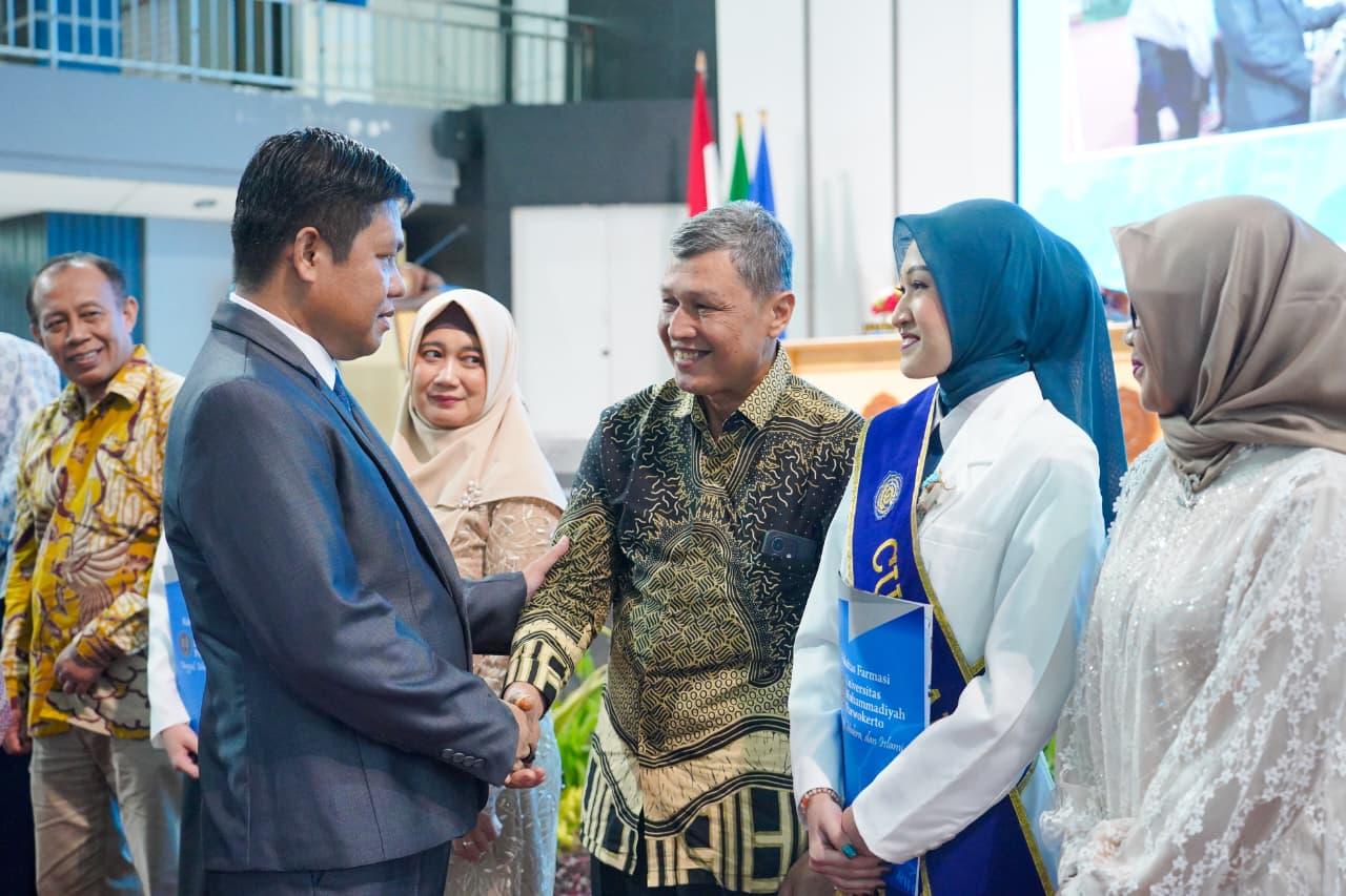 Fakultas Farmasi UMP Gelar Sumpah Apoteker, Ini Pesan Rektor Jebul ...