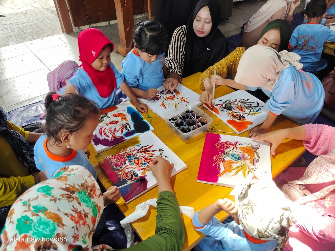 Wisata Edukasi Membatik, Jurus Lestarikan Batik Bakaran Juwana Pati ...