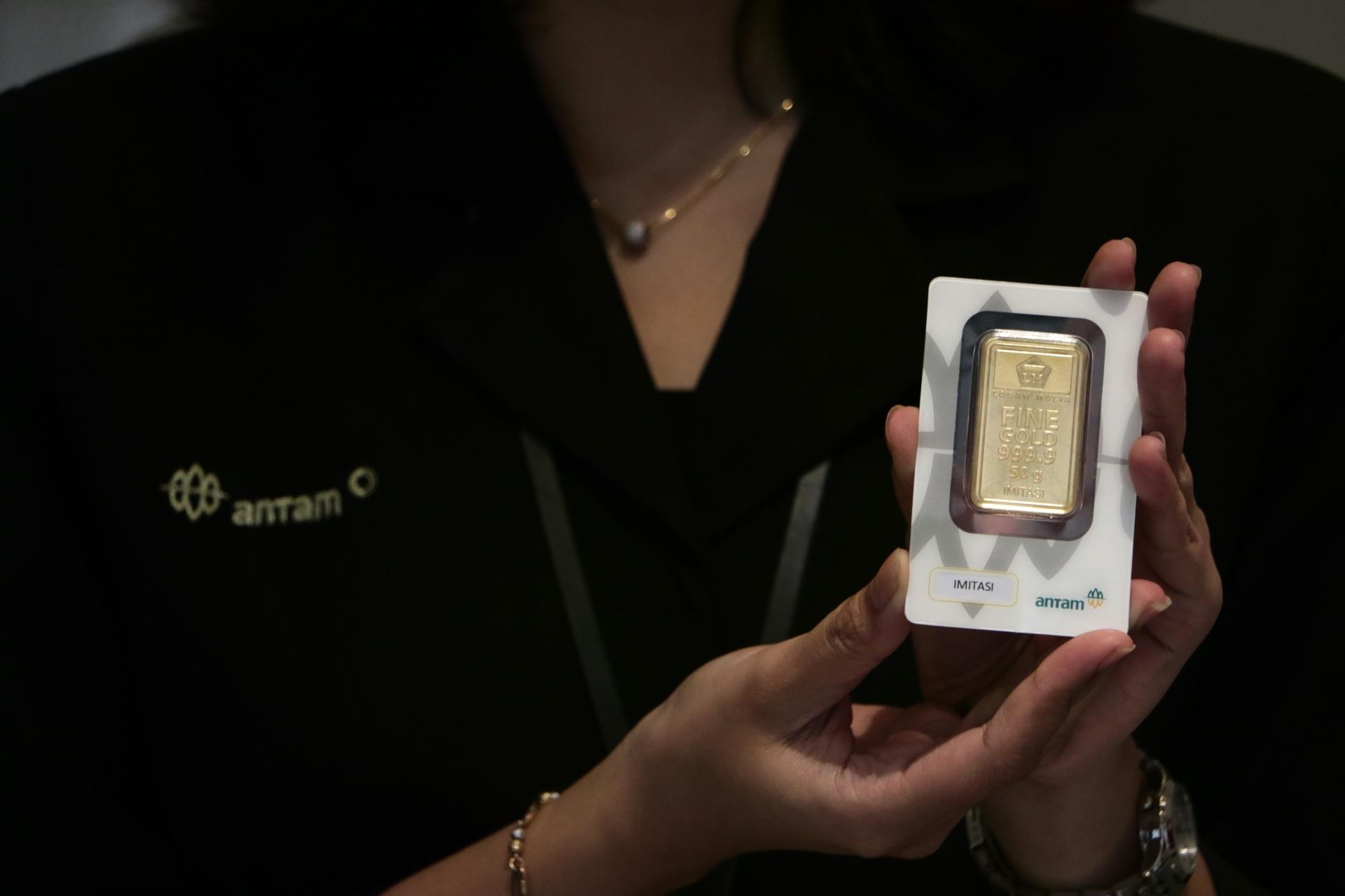 Harga Emas Antam Hari Ini Selasa 22 Juli 2025, Naik Rp 19 Ribu Per Gram ...